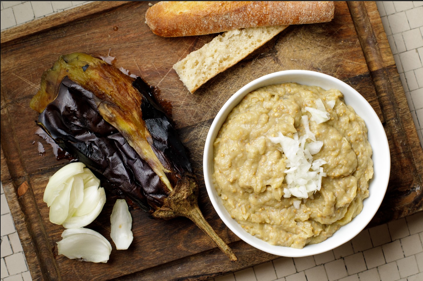 Mancare Traditionala Romaneasca in Restaurantul Caru' cu bere